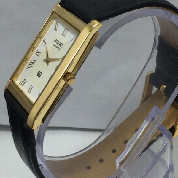Seiko Quartz Slim Men's Japanese Wrist Watch Roman Numerical Dial Gold ...