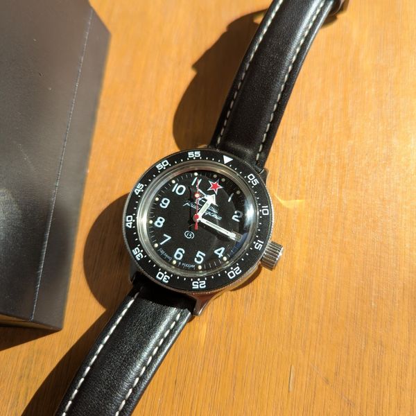 Vostok Amphibia 'Tank' Custom Russian Auto Dive Watch - Komandirskie ...