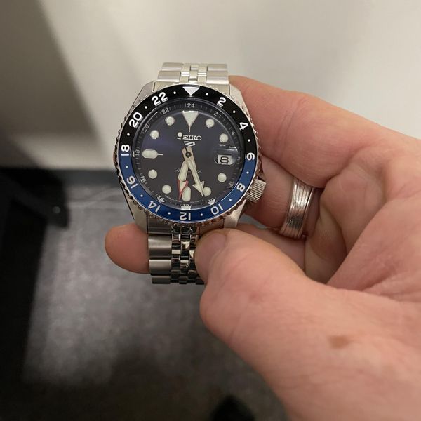 [WTS]Seiko 5 GMT SSK001 blueberry. Amazing blue dial. Amazing condition ...