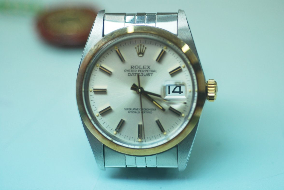 SOLD Vintage Rolex 16003 smooth bezel full set NOS, retailed in January ...
