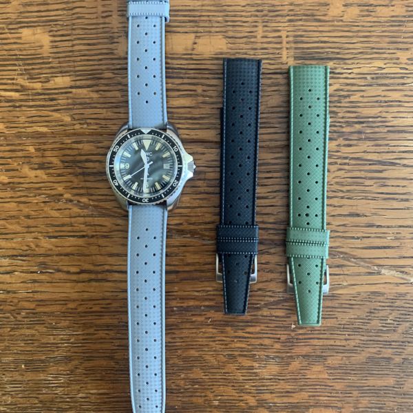 FS: MWC Military Automatic Diver Monnin Case with Extra Tropic Straps ...