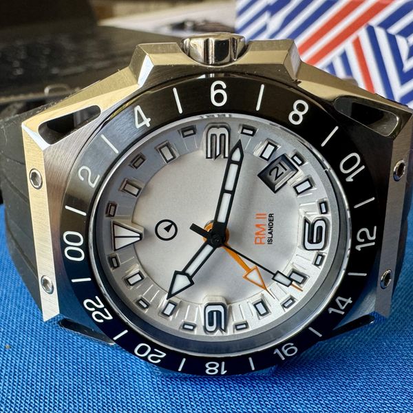 [WTS] Islander x The Urban Gentry "Rangemaster II GMT" | WatchCharts ...