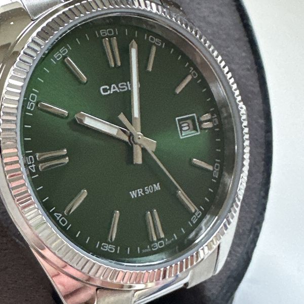 Casio Vintage Men's Green Dial Watch MTP1302D-3AVT | WatchCharts Marketplace