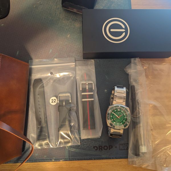 [WTS] MMI Cuttlechron Stainless Steel/Green | WatchCharts Marketplace