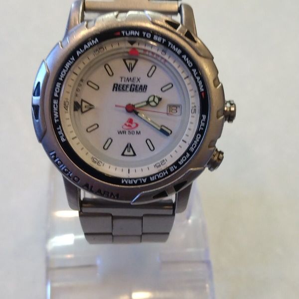 VGC Timex Shenmue Expedition Ryo Sega Dreamcast White Variant. Alarm ...