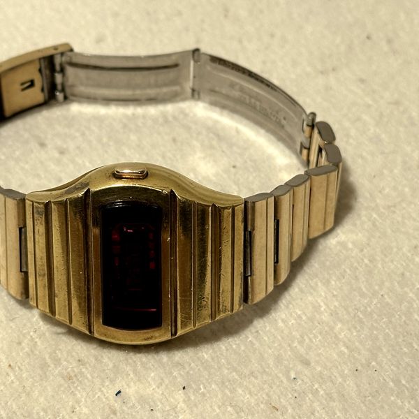 VINTAGE 1973 HAMILTON QED DIGITAL LED WATCH (PULSAR P2) - WORKS ...