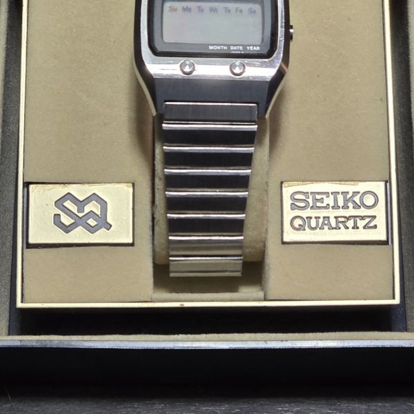 Vintage SEIKO Men's LCD Quartz Watch 0674 - Full Original Band & Box ...