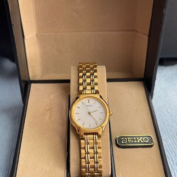 Beautiful vintage Seiko watch, one owner, still in box, working ...