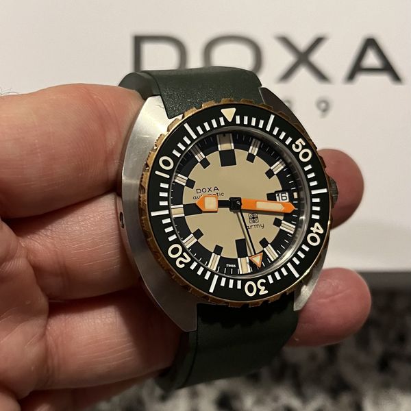 FS Doxa Army Bronze bezel | WatchCharts Marketplace