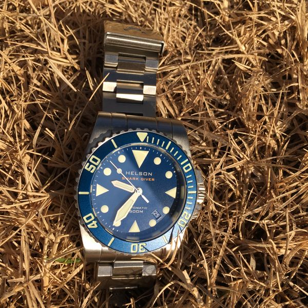 Helson Shark Diver, 40 mm, Blue | WatchCharts Marketplace