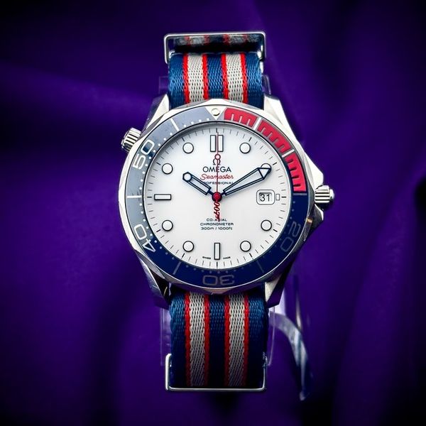 FSOT: Omega Seamaster 300m "007" Commander's Watch- Limited Edition ...
