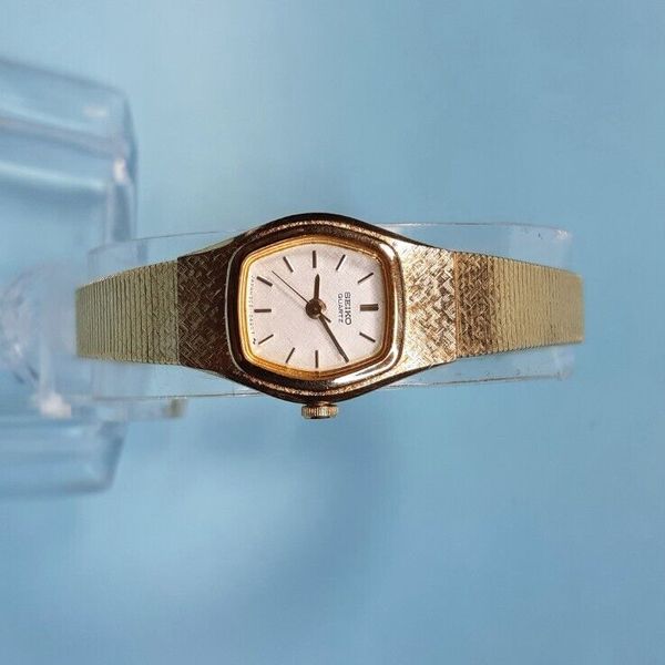 VINTAGE SEIKO GOLD-TONE QUARTZ WATCH | WatchCharts Marketplace