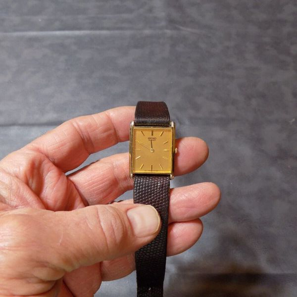 Vintage Seiko Quartz Watch 5Y30-5069 Men Gold Tone Leather Rectangle | WatchCharts Marketplace