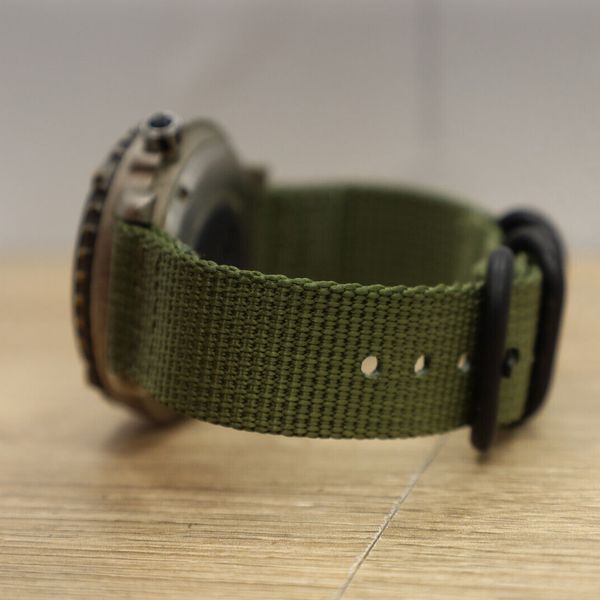 Vintage Fossil FSL FL 5123 Green Dive Watch Day Date Nylon Strap New ...