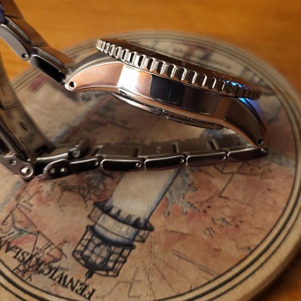 Seiko SSC017 Prospex Men's Solar Chronograph Air Diver's 200m V175-0AD0 ...