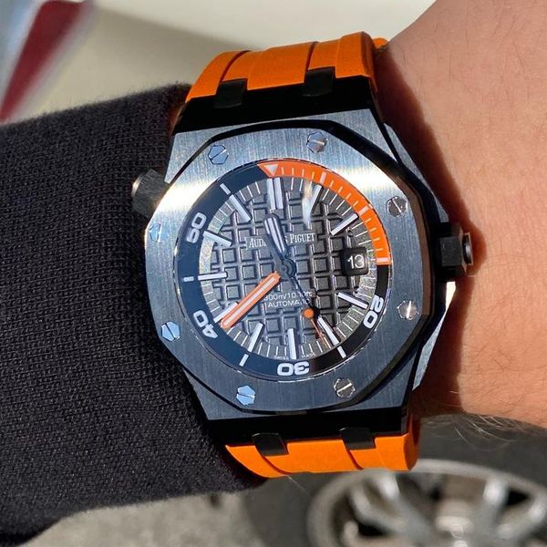 FS: AP Audemars Piguet Ceramic Diver 15707CE | WatchCharts Marketplace