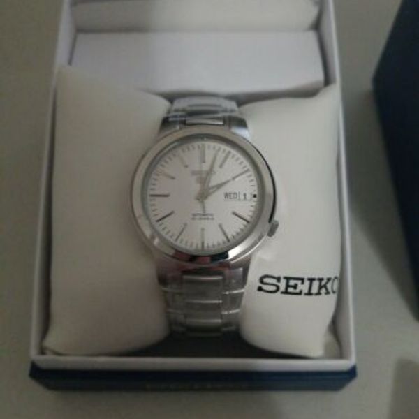Seiko 5 SNKA01 Men's Stainless Steel White Dial Day Date Automatic ...