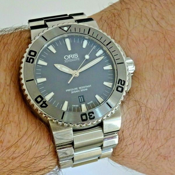 Oris Aquis Automatic Divers watch. 7653. Steel bezel model. Dive helmet ...
