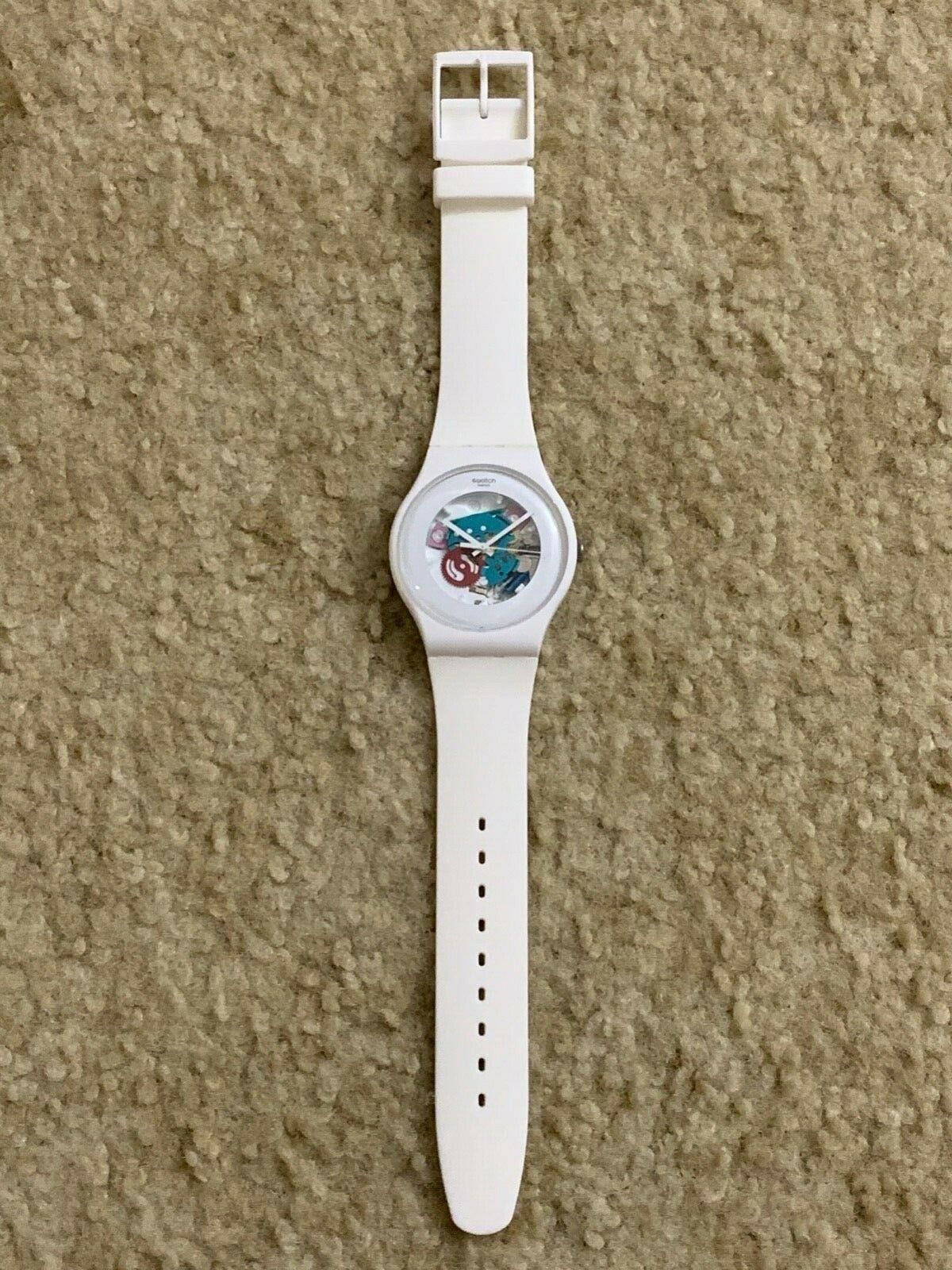 Swatch White Lacquered White Silicone Unisex Watch SUOW100 **MINT ...