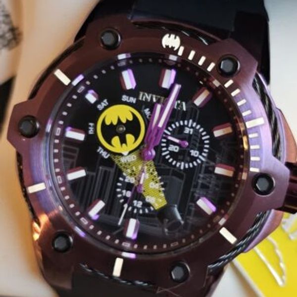 Invicta DC Comics #262 BATMAN Spotlight Limited Edition Chronograph ...