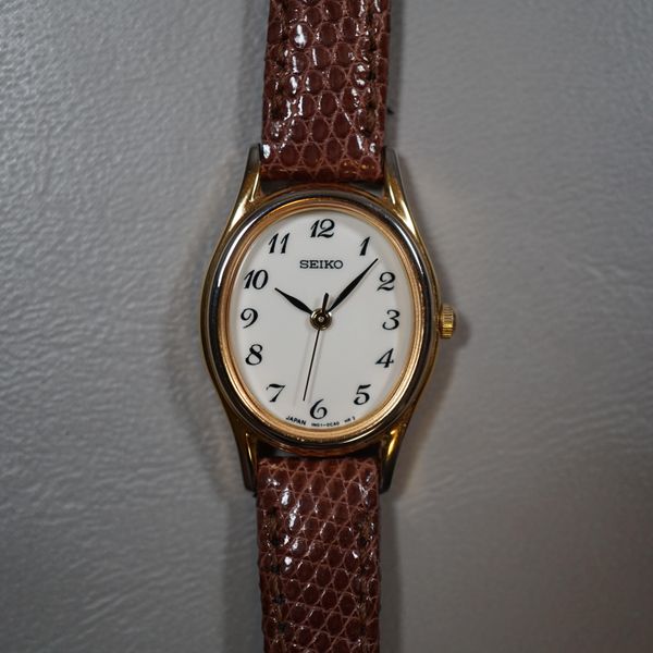 [WTS] Seiko Spirit SSDA008 1N01 Gold Tone Oval Shape Ladies Quartz ...