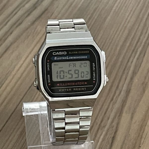 CASIO A168 Alarm Chronograph Menâ s Retro watch, Quartz, 35mm Face ...