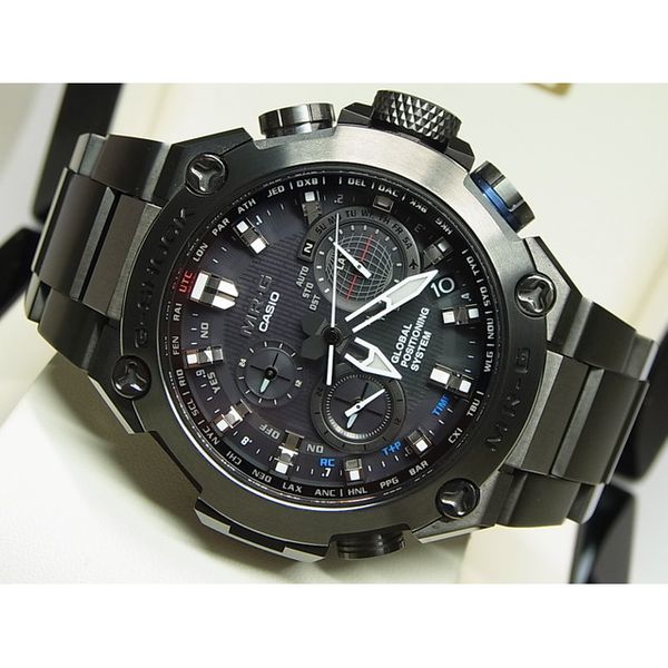 [Used] Casio (CASIO) G-SHOCK MR-G GPS hybrid radio wave solar titanium ...