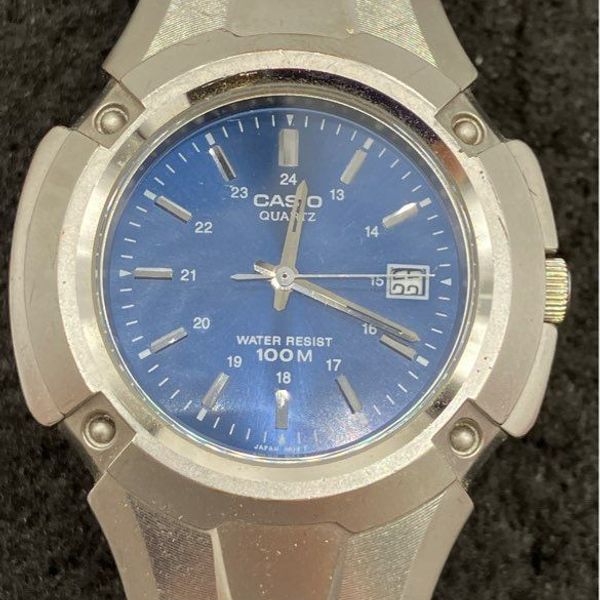 Casio Quartz #MTP-3036 Silvertone & Blue Dial No-Numbers Date ...