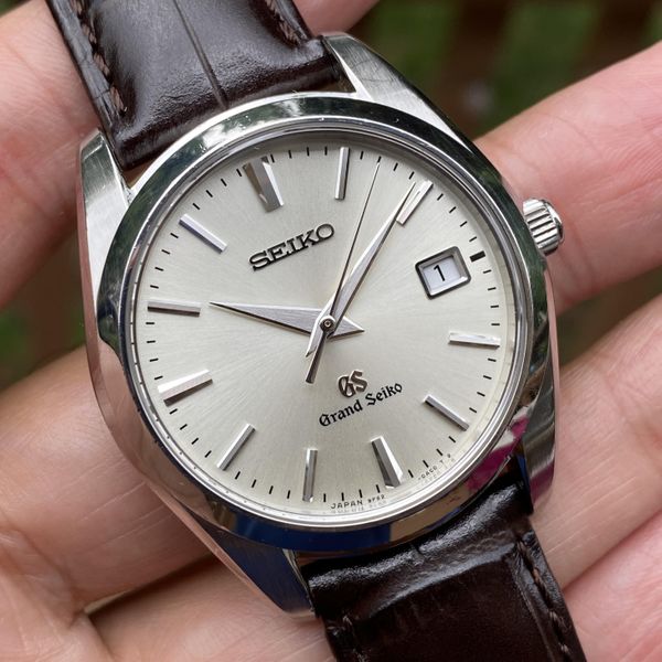 [WTS] ???? Grand Seiko. Gorgeous Champagne Dial. $875 Only ...