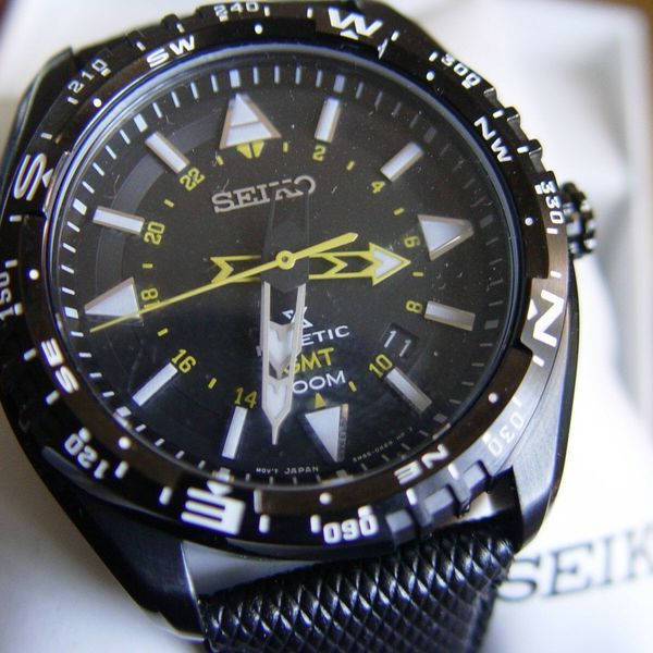 $450 SEIKO SUN057 Prospex Kinetic GMT Men's Watch (NEW) | WatchCharts