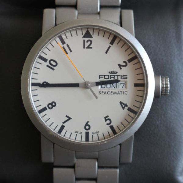 FS - Fortis Spacematic Day/Date 623.22.158 M | WatchCharts Marketplace