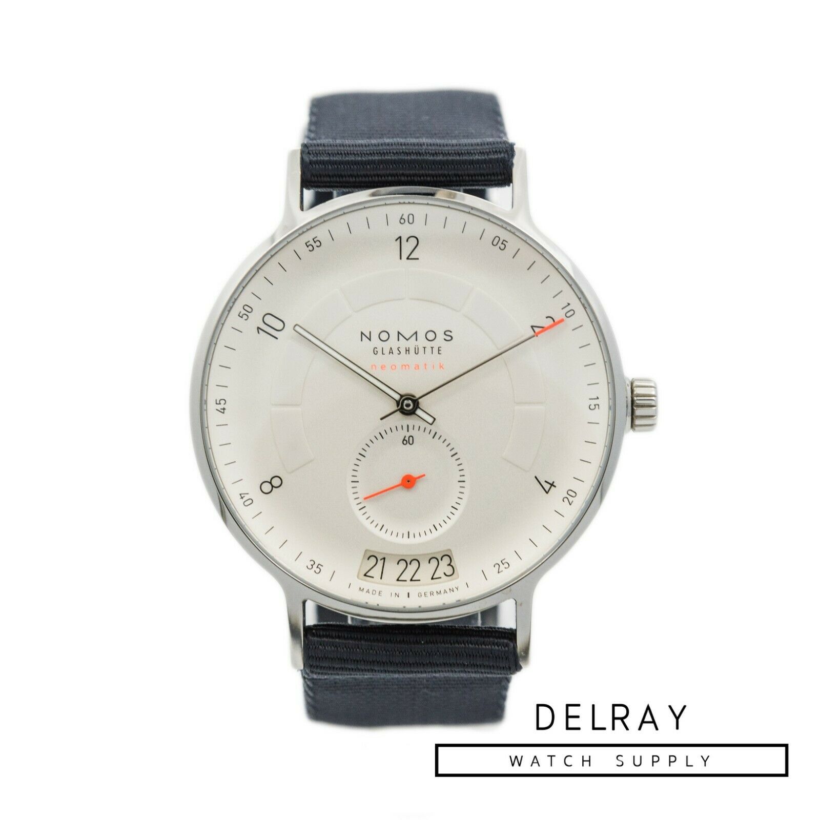 Nomos Autobahn Neomatik 41 1301 Watch | WatchCharts
