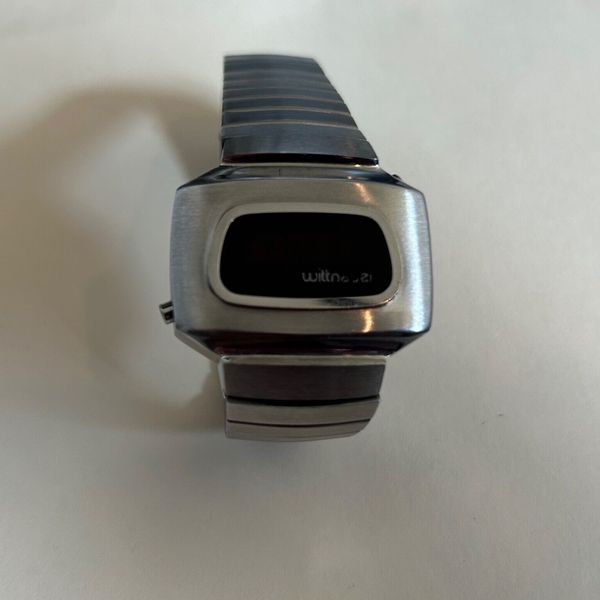 Vintage Wittnauer Polara 125 LED Digital Mens Swiss Made Watch Repair ...