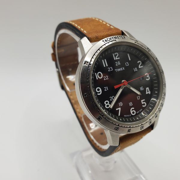 Timex Weekender Men 2N636 Tachymeter Indiglo Leather New Battery 40mm ...