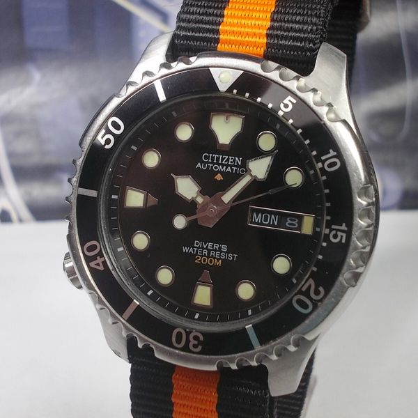 CITIZEN 200M DAY/DATE DIVER AUTOMATIC MEN'S WATCH, BLACK (SN 851668 ...