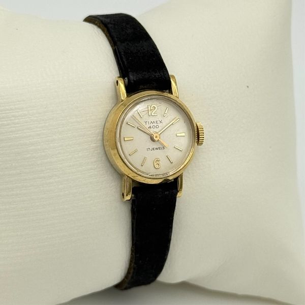Vintage Women's TIMEX 400 Gold Tone Petite Mechanical Watch, 17 Jewels ...