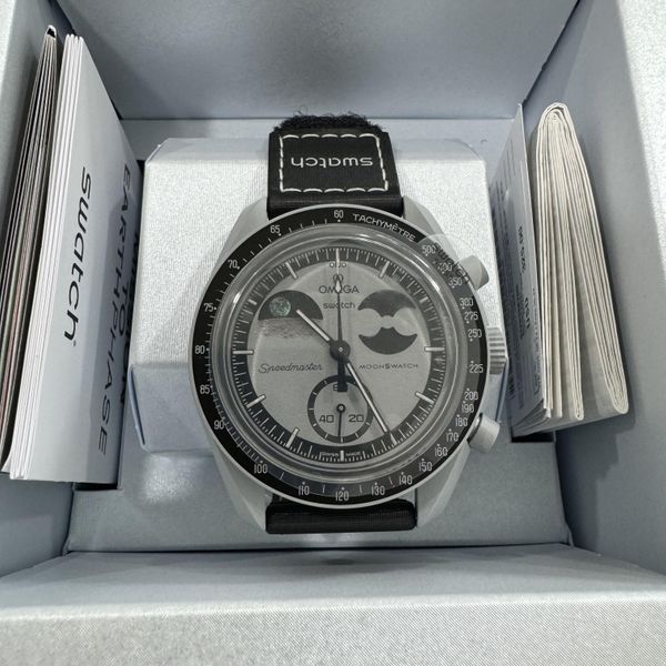 [WTS] Swatch Mission to EarthPhase (earth phase) New in Box ...