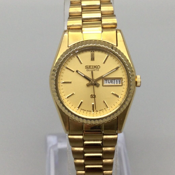 Seiko SQ Watch Women Gold Tone 23mm Day Date 3Y03-0160 New Battery 6.75" | WatchCharts Marketplace