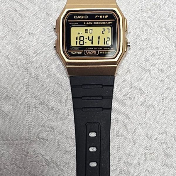 Casio F-91W Chronograph Gold Retro Watch - WORKING | WatchCharts ...