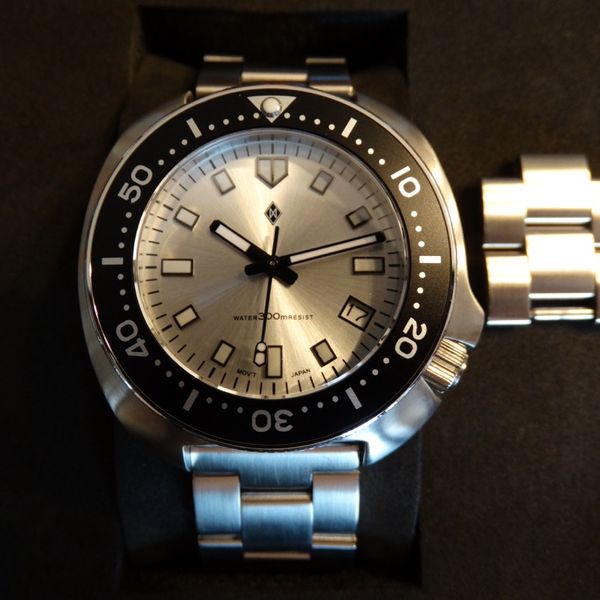 Dagaz Typhoon silver dial | WatchCharts Marketplace