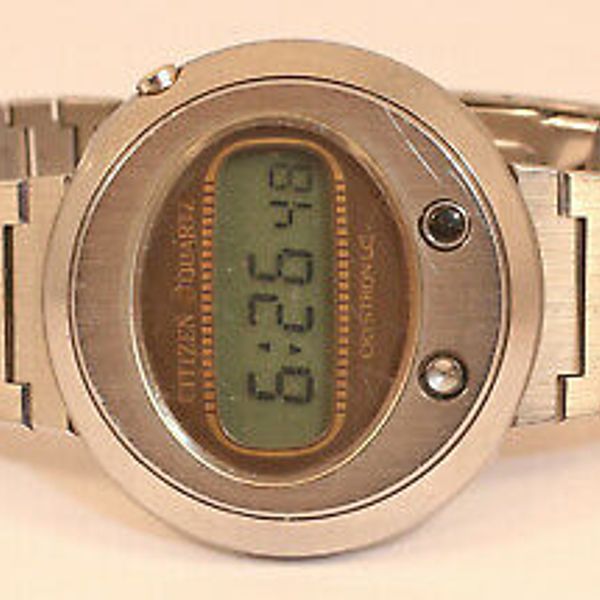 Retro 1976 CITIZEN Quartz CRYSTRON LC 50-3037 LCD Digital Watch - 9025A ...