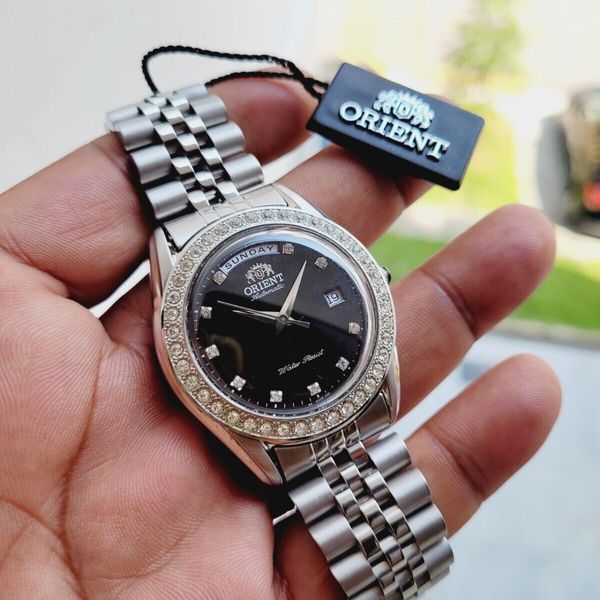 Discon. Orient EV06 Day Date Crystal Bezel Black DIal Set | WatchCharts ...