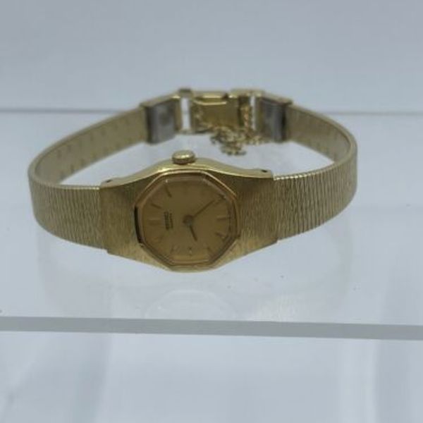Vintage Women's Seiko Quartz Japan Movement Watch | WatchCharts Marketplace