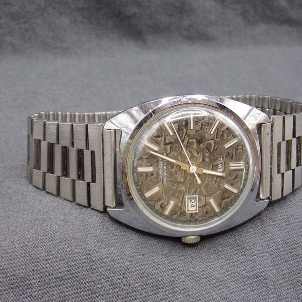 Men's Vintage TIMEX Automatic Water-Resistant Mechanical Watch - Works ...