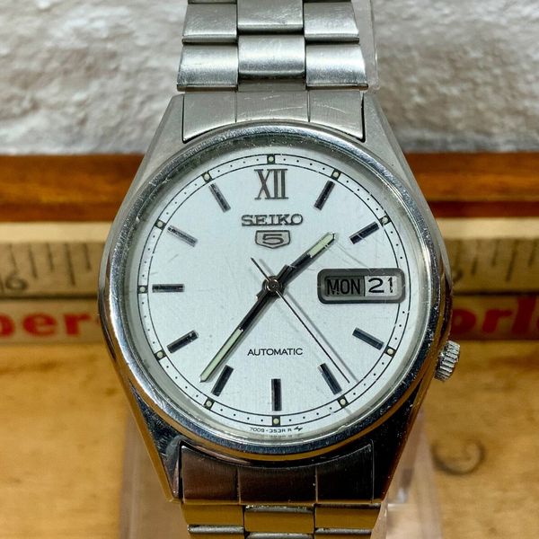 Vintate Seiko 5 Automatic Day/Date 7009-8920 Manâ s Stainless Steel Watch Runs | WatchCharts ...