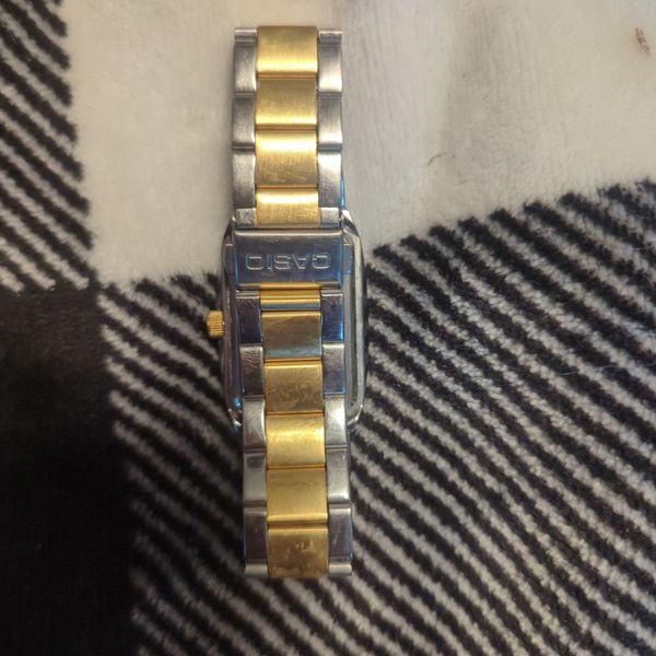 Casio Quartz Japan Movt MTP-1165 Men's Watch | WatchCharts Marketplace