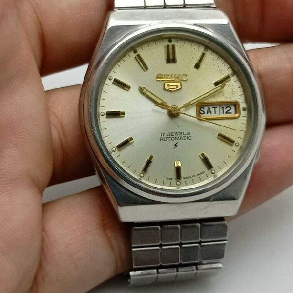 Seiko 5 Automatic 6309-8810 Day/Date Vintage Watch For Men's | WatchCharts