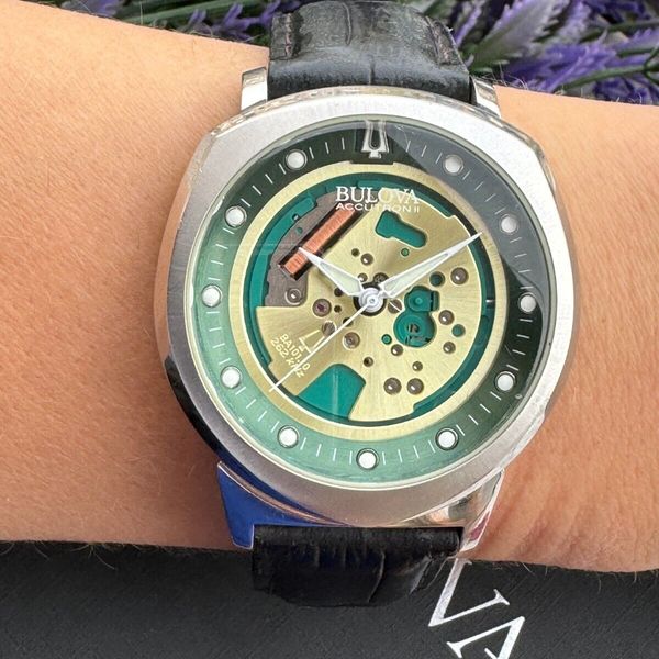 Bulova Accutron II Alpha Spaceview Mens 42mm Swiss Made 96A155 ...