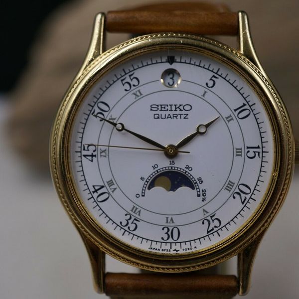 Rare Seiko Moon Phase Wristwatch with Date Window 6F22-7010 New Battery ...