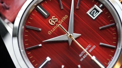 Grand Seiko SBGH269 Autumn red Limited Edition of 900 Pieces | WatchCharts